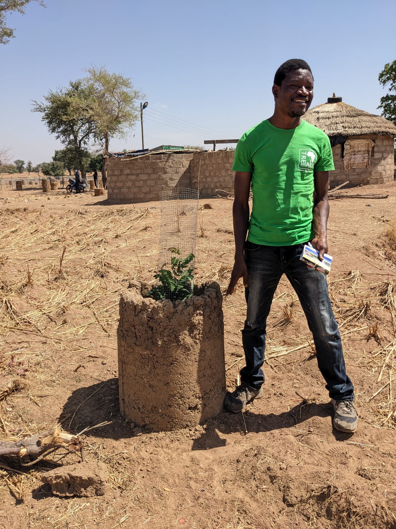 Gifts that Grow | Mud Wall Mould | Tree Aid